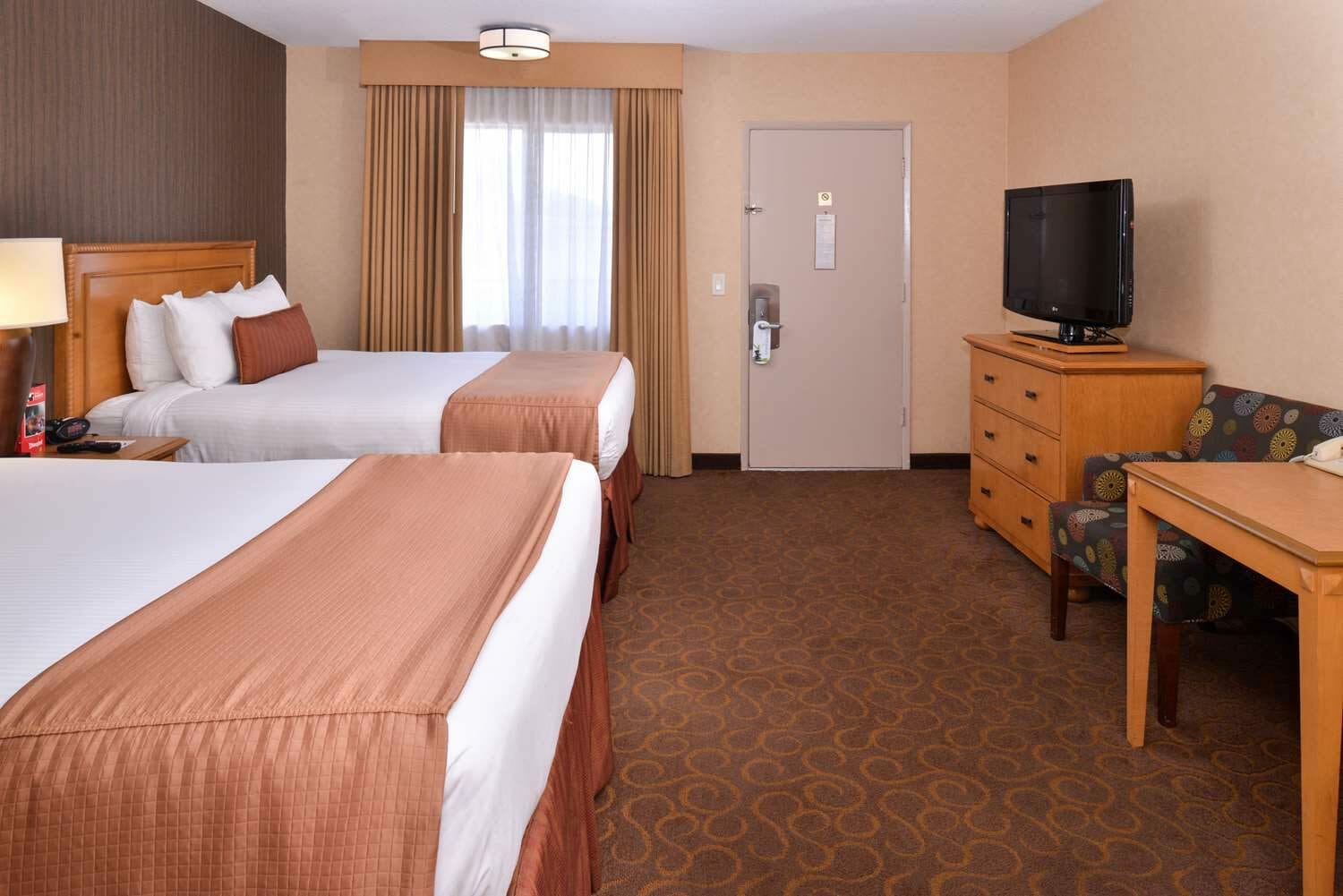 Best Western Anaheim makes Disneyland easy - Family Travel