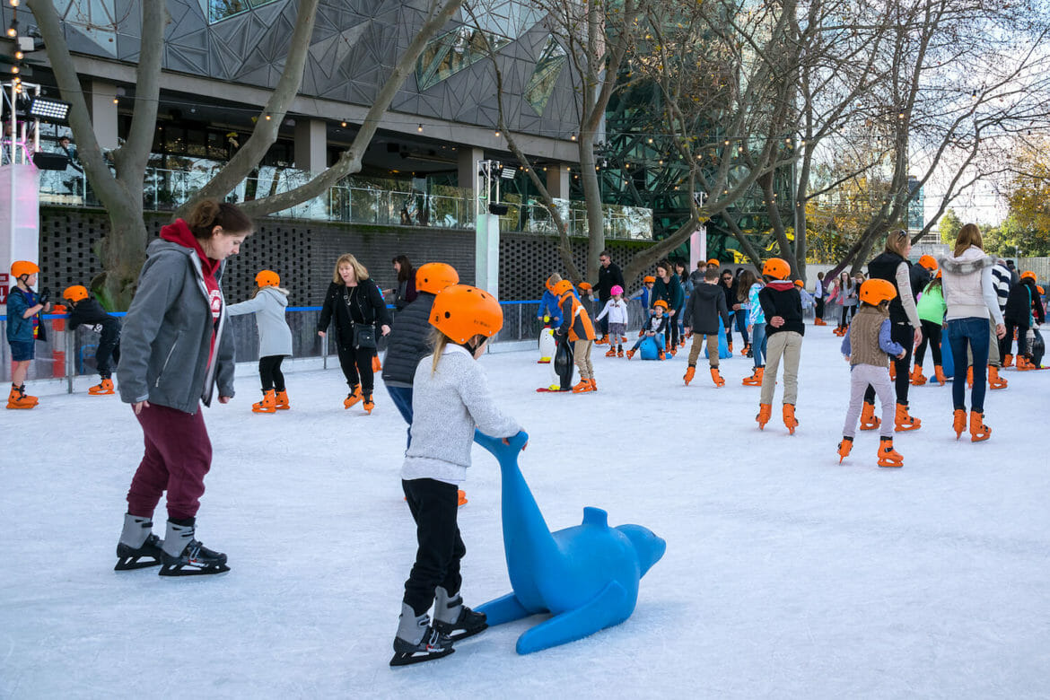 8 best locations for large group holidays activities | Family Travel