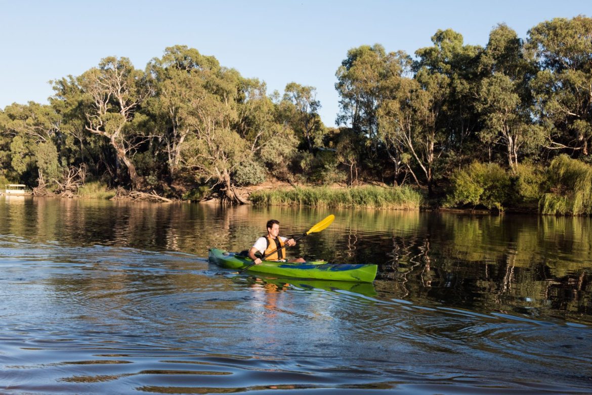Hit the water with these must-do Murray River activities - Family Travel