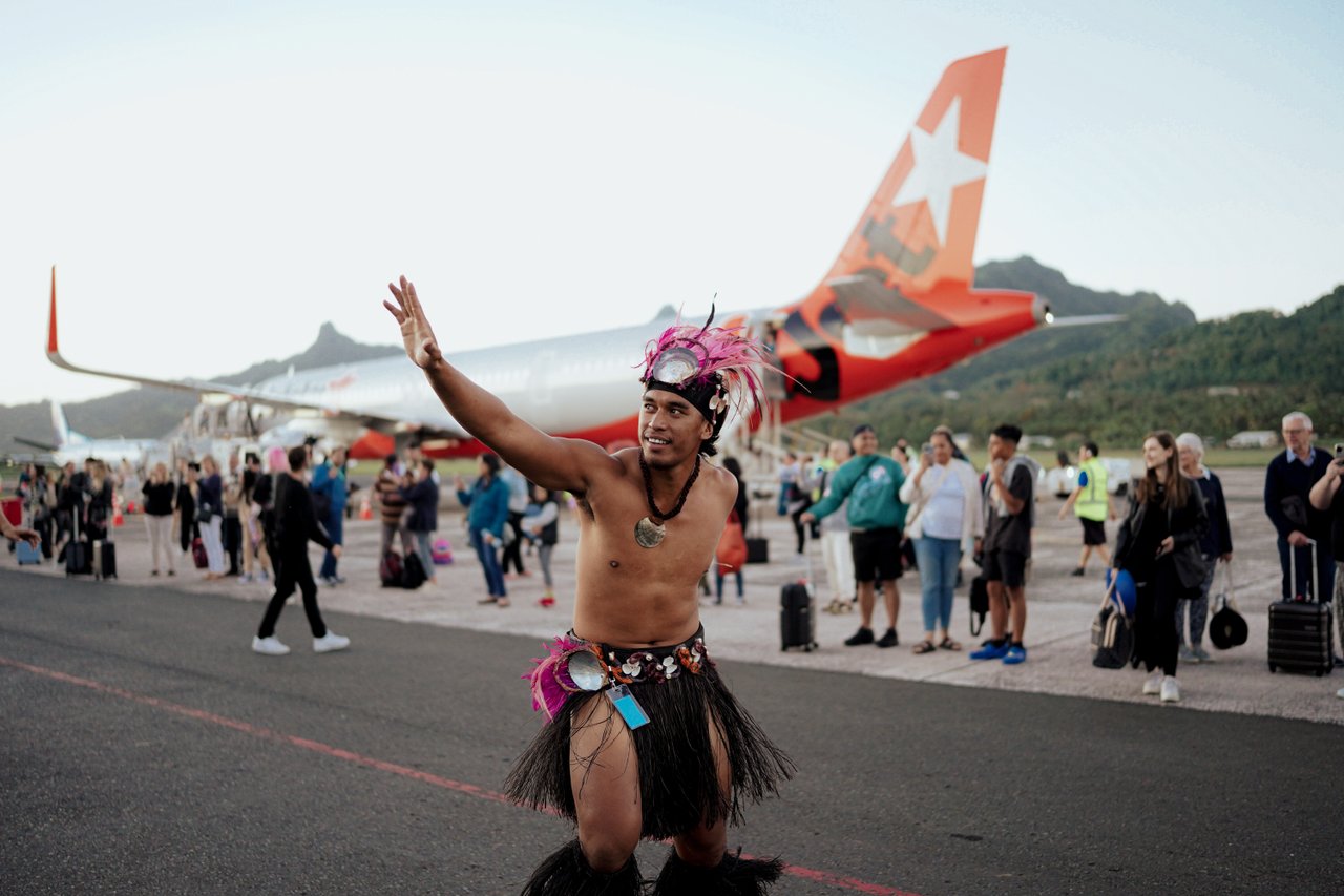 Jetstar now flies direct from Australia to the Cook Islands - Family Travel